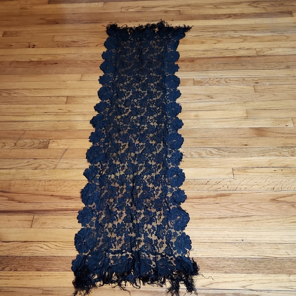Vintage | Kitchen | Vintage Goth Black Floral Lace Table Runner Or ...
